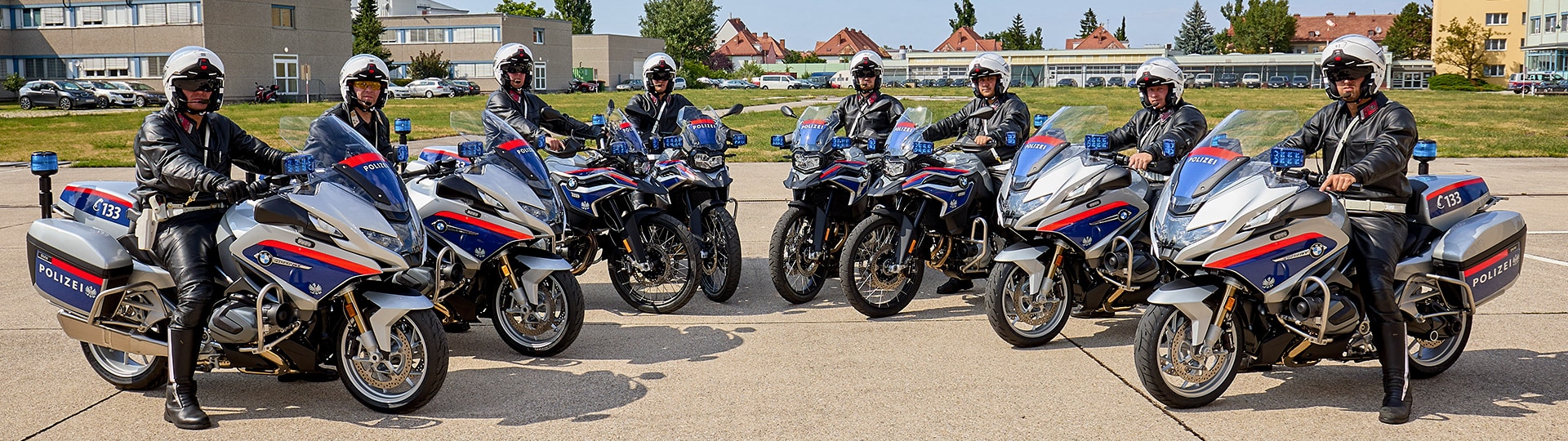BMW police motorcycles for the executive | BMW Motorrad Authorities